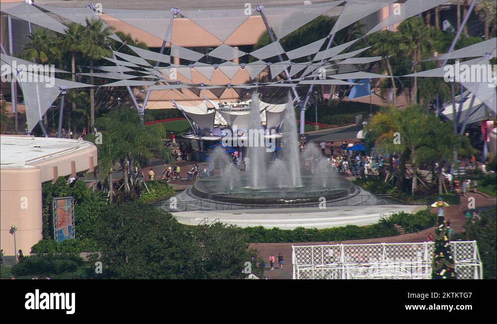 Walt disney world Stock Videos & Footage - HD and 4K Video Clips - Alamy