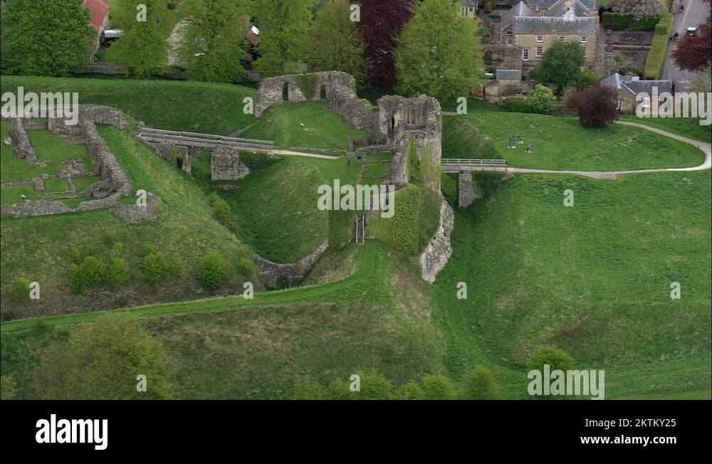 Helmsley castle Stock Videos & Footage - HD and 4K Video Clips - Alamy
