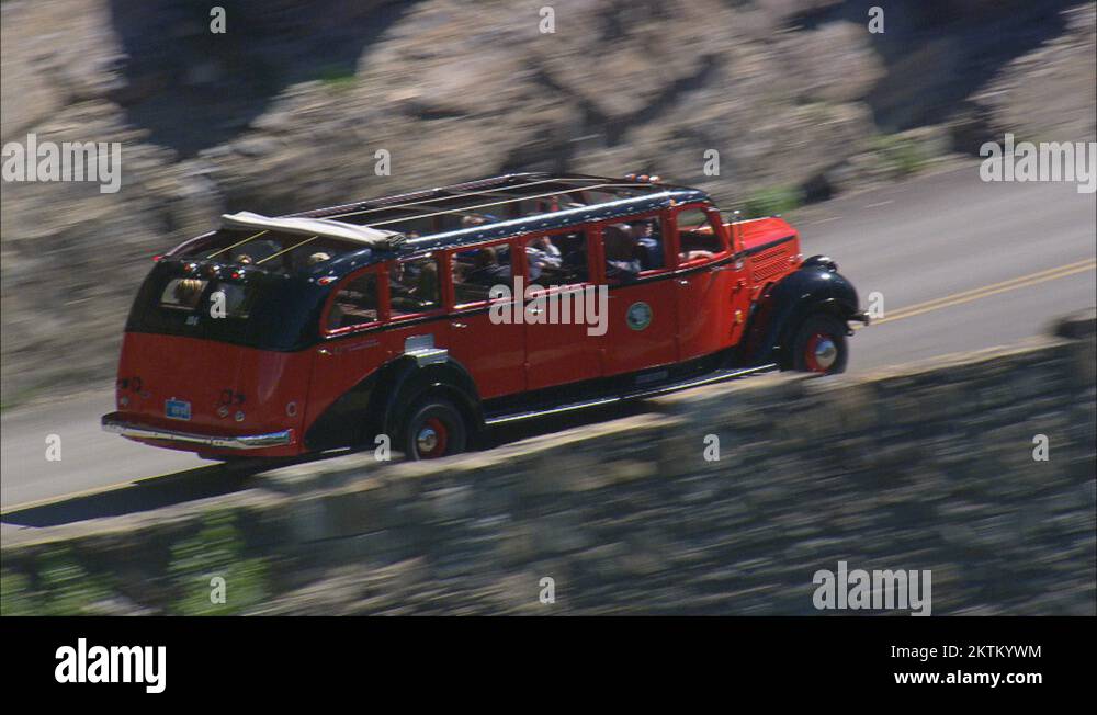 Bus at tours Stock Videos & Footage - HD and 4K Video Clips - Alamy