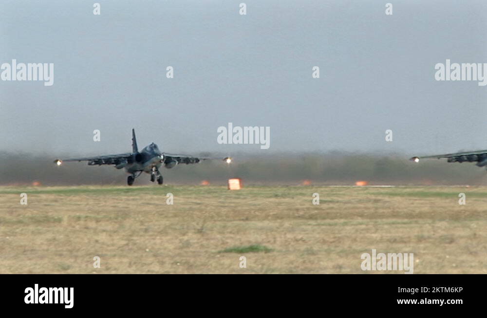 Sukhoi su 25 grach Stock Videos & Footage - HD and 4K Video Clips - Alamy