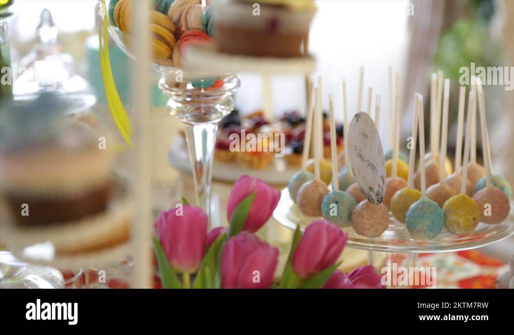 Sweets tables Stock Videos & Footage - HD and 4K Video Clips - Alamy