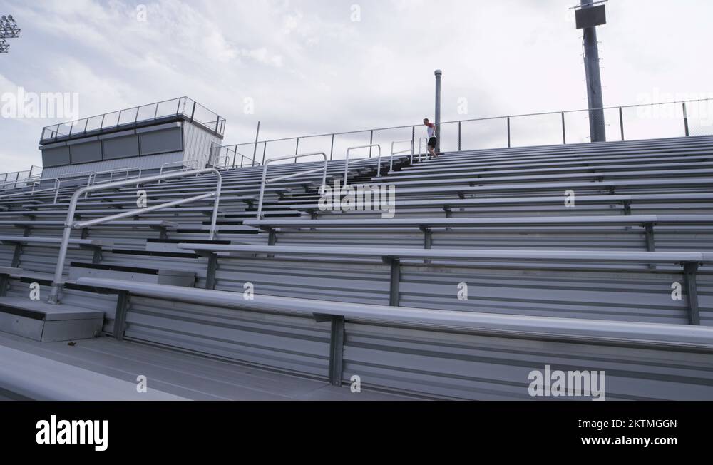 Bleachers training Stock Videos & Footage - HD and 4K Video Clips - Alamy