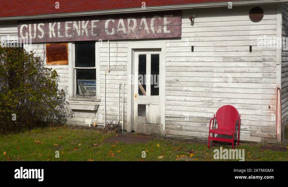 Faded signboard Stock Videos & Footage - HD and 4K Video Clips - Alamy