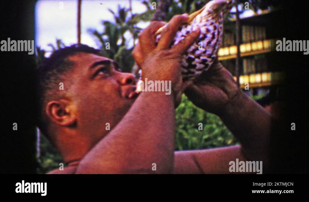 Blowing shell horn Stock Videos & Footage - HD and 4K Video Clips - Alamy