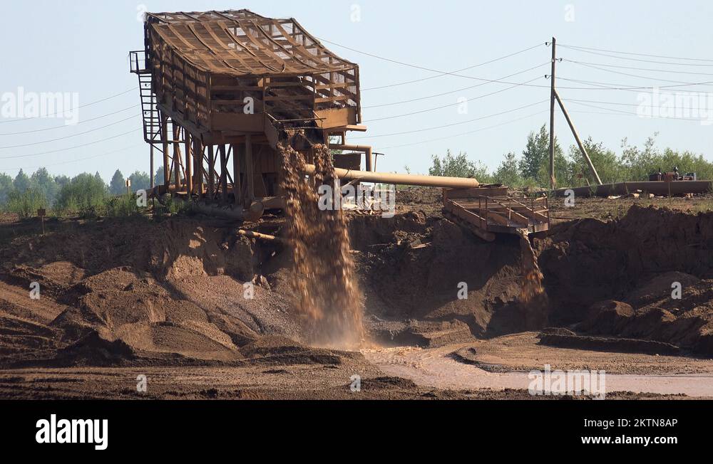 Mining apparatus Stock Videos & Footage - HD and 4K Video Clips - Alamy