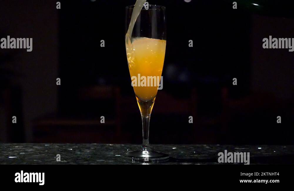 Fizz glass Stock Videos & Footage - HD and 4K Video Clips - Alamy