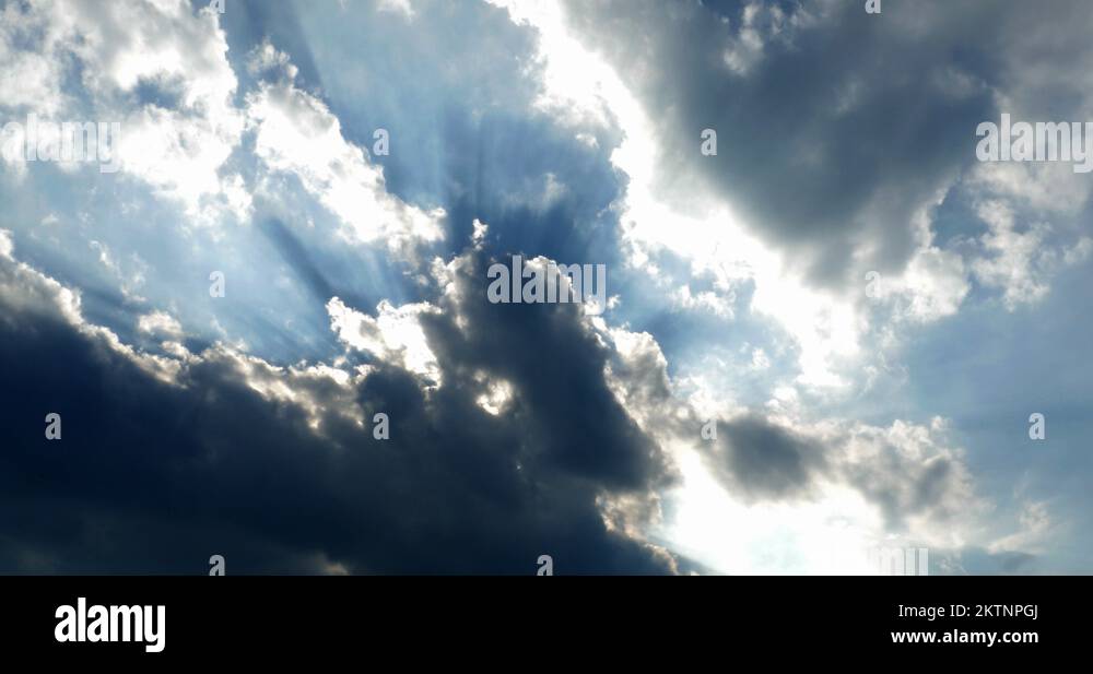 Open sky with sun Stock Videos & Footage - HD and 4K Video Clips - Alamy