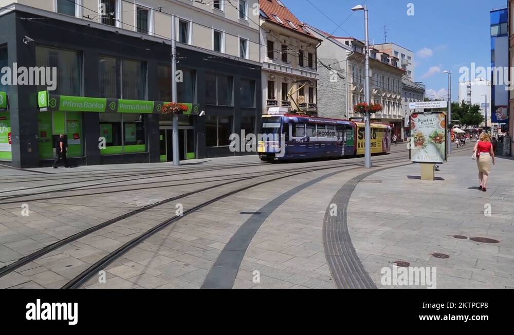 Bus tracks Stock Videos & Footage - HD and 4K Video Clips - Alamy