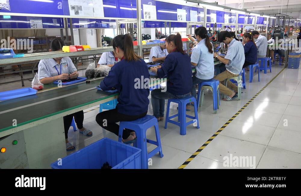 Manual work labor labour Stock Videos & Footage - HD and 4K Video Clips ...