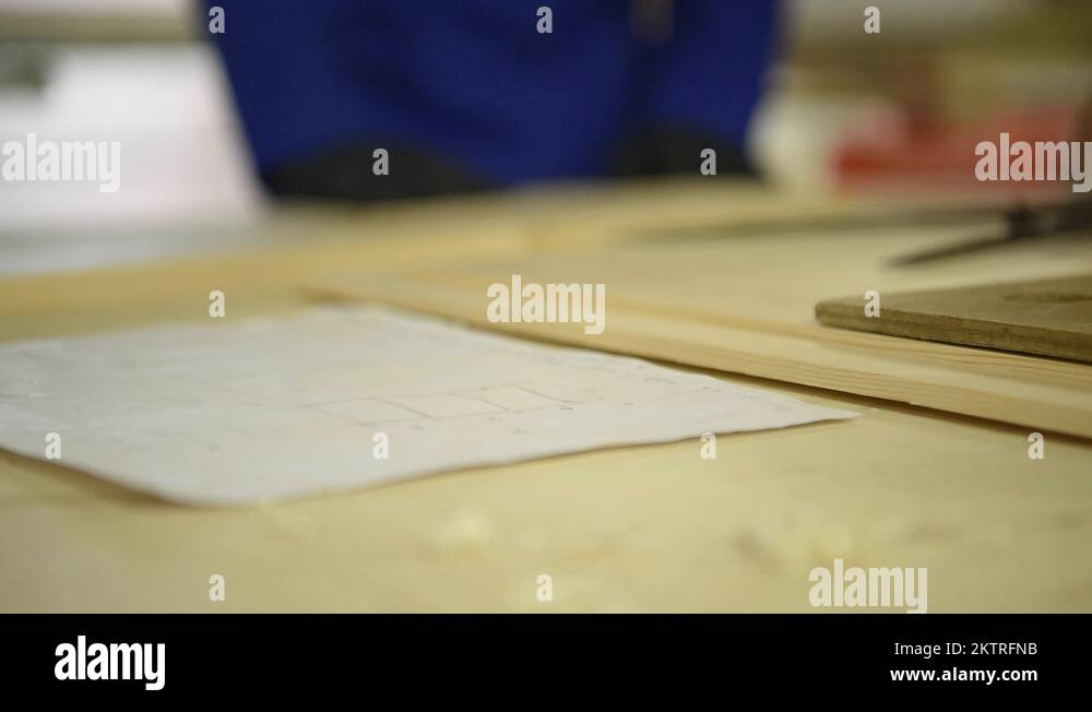 Using compass Stock Videos & Footage - HD and 4K Video Clips - Alamy