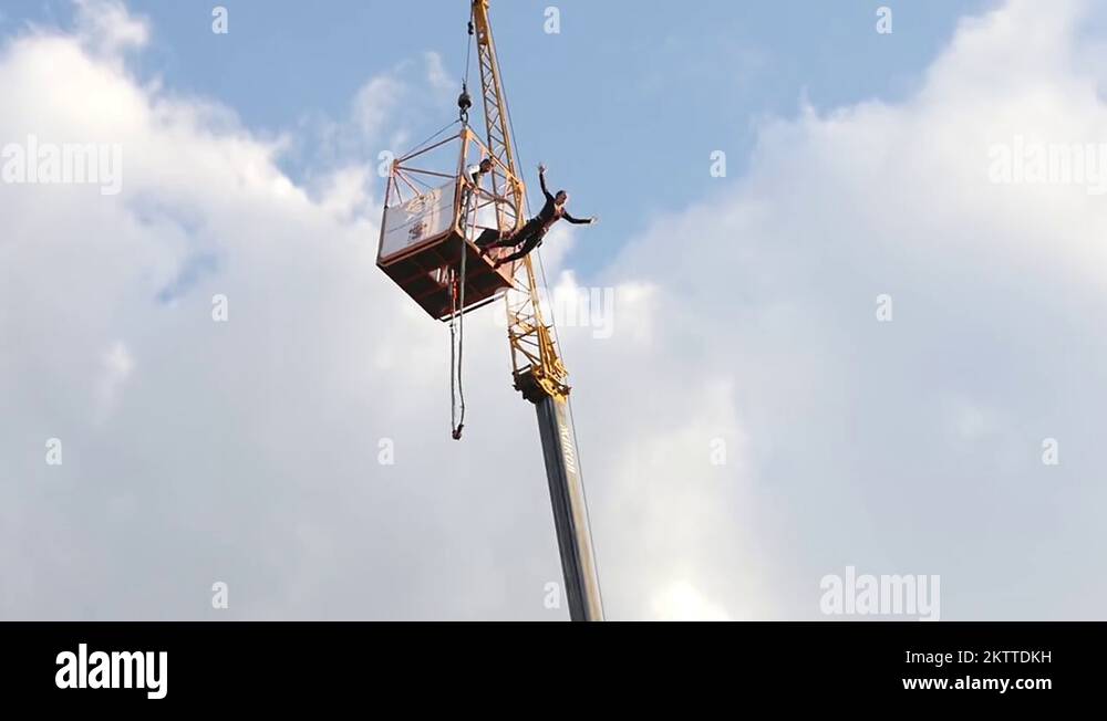 Banjojumping Stock Videos & Footage - HD and 4K Video Clips - Alamy
