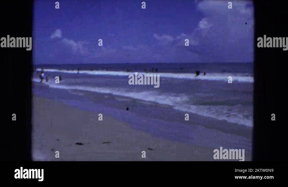 Summer 1976 beach Stock Videos & Footage - HD and 4K Video Clips - Alamy