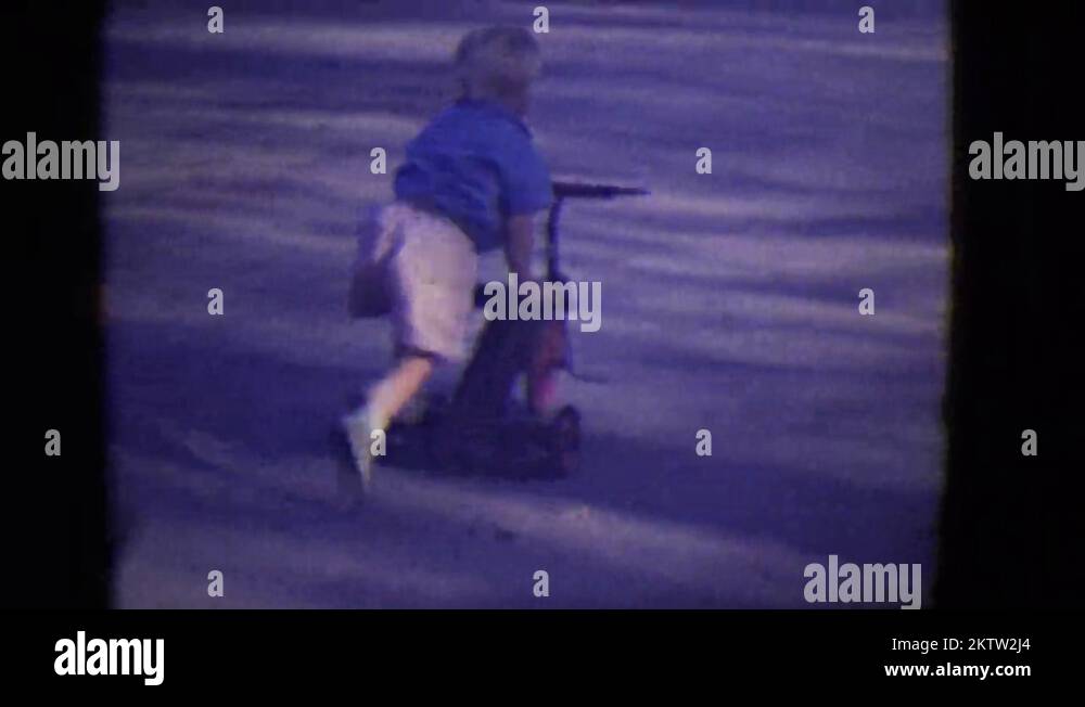 Gang gang dance Stock Videos & Footage - HD and 4K Video Clips - Alamy