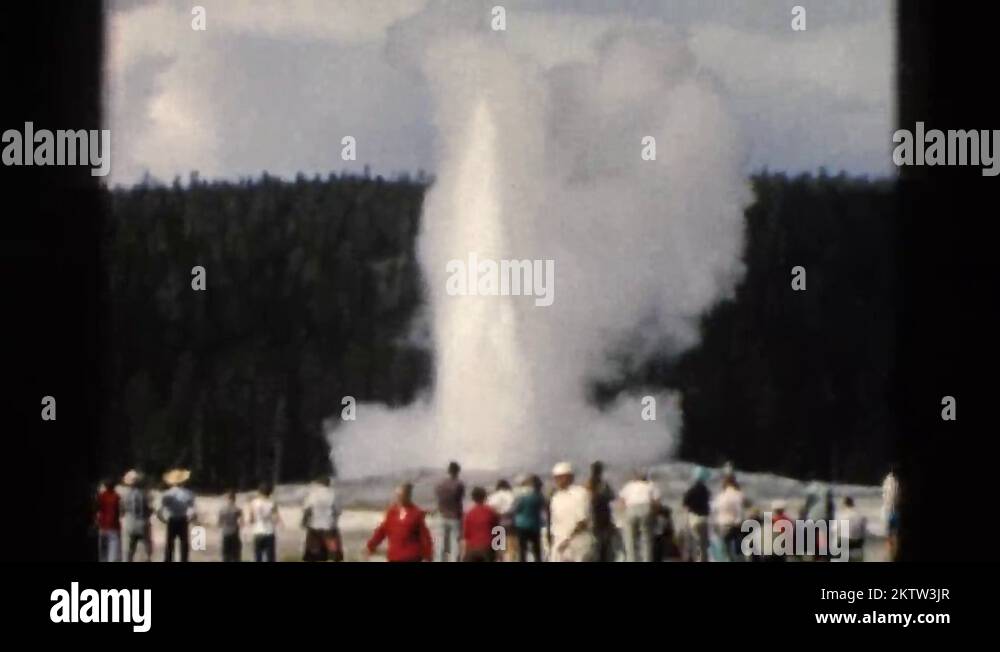 Geyser montana Stock Videos & Footage - HD and 4K Video Clips - Alamy