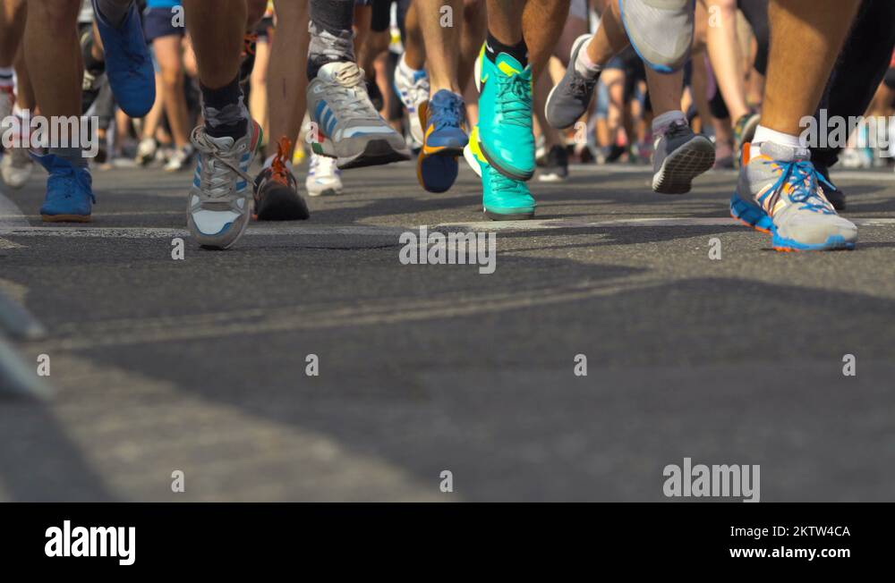 Running marathon Stock Videos & Footage - HD and 4K Video Clips - Alamy