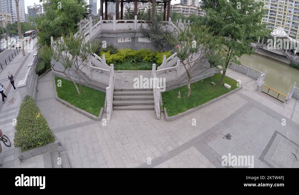 Traditional bridge Stock Videos & Footage - HD and 4K Video Clips - Alamy