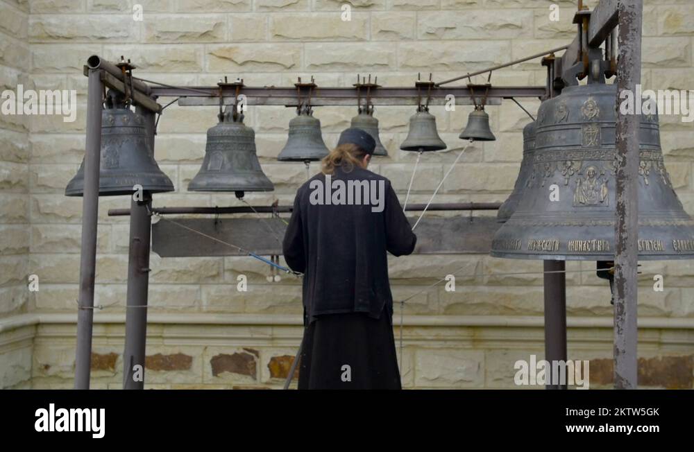 Tinkle bell Stock Videos & Footage - HD and 4K Video Clips - Alamy