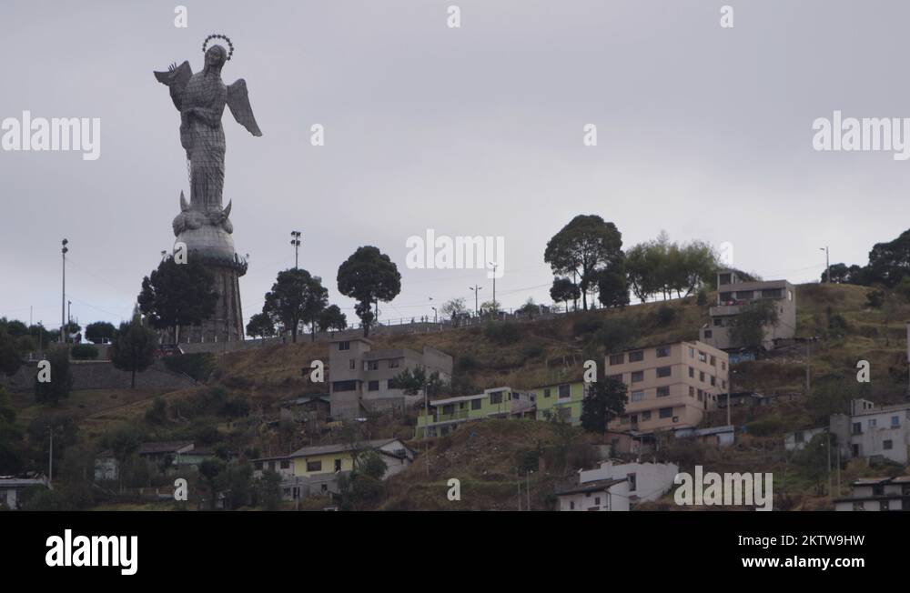 Panecillo ecuador Stock Videos & Footage - HD and 4K Video Clips - Alamy