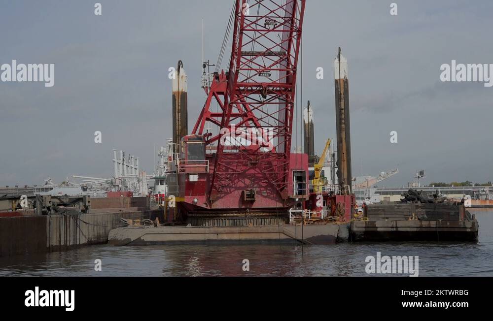 Dredging clamshell Stock Videos & Footage - HD and 4K Video Clips - Alamy Dredging clamshell Stock Videos & Footage - HD and 4K Video Clips - Alamy