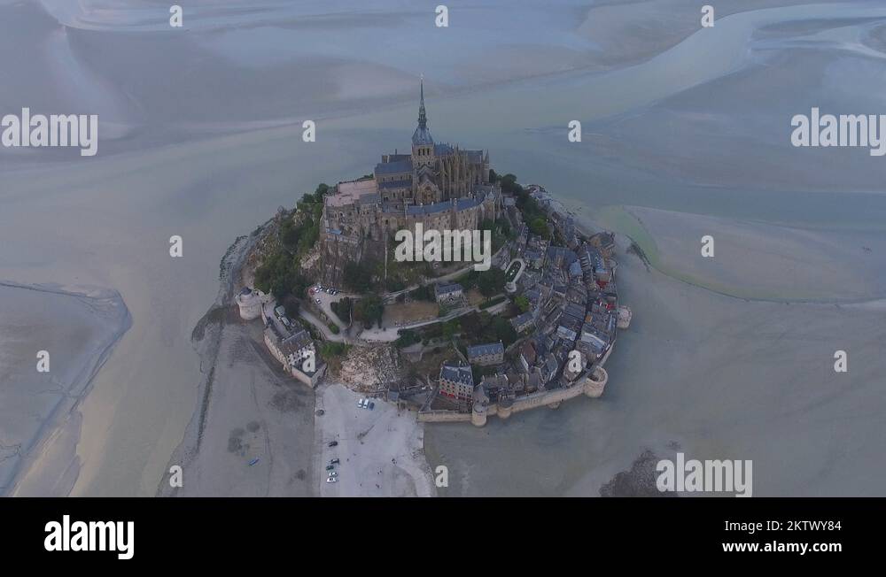 Le mont saint michel mont saint michel Stock Videos & Footage - HD and ...