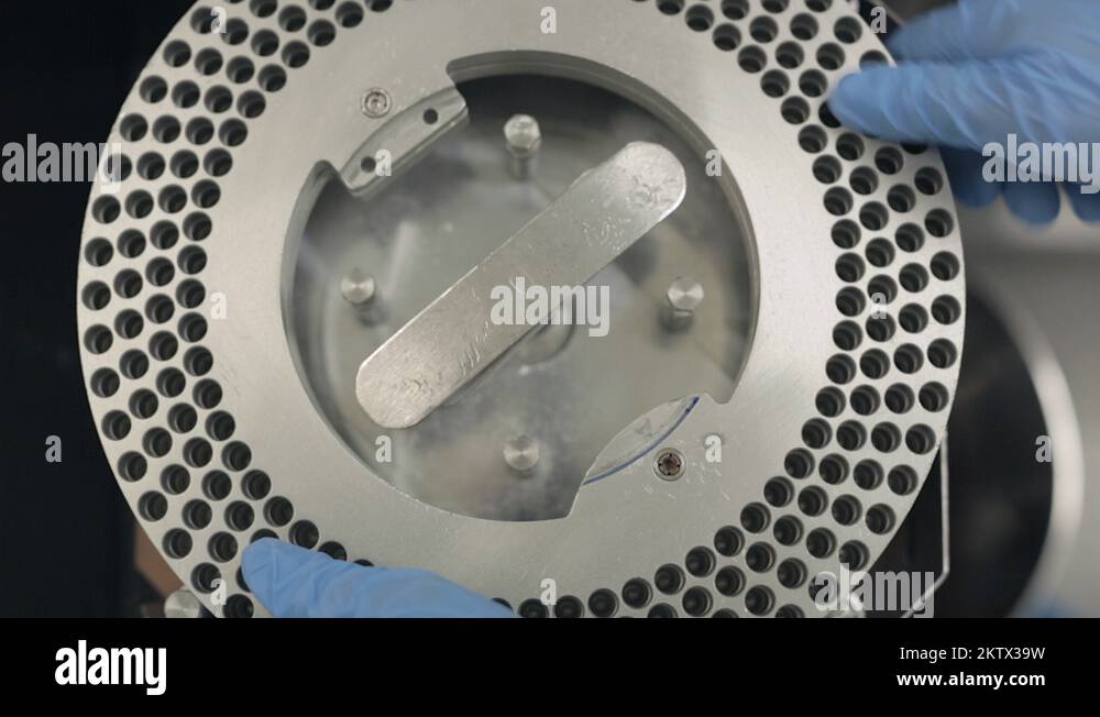 Rotary disc Stock Videos & Footage - HD and 4K Video Clips - Alamy