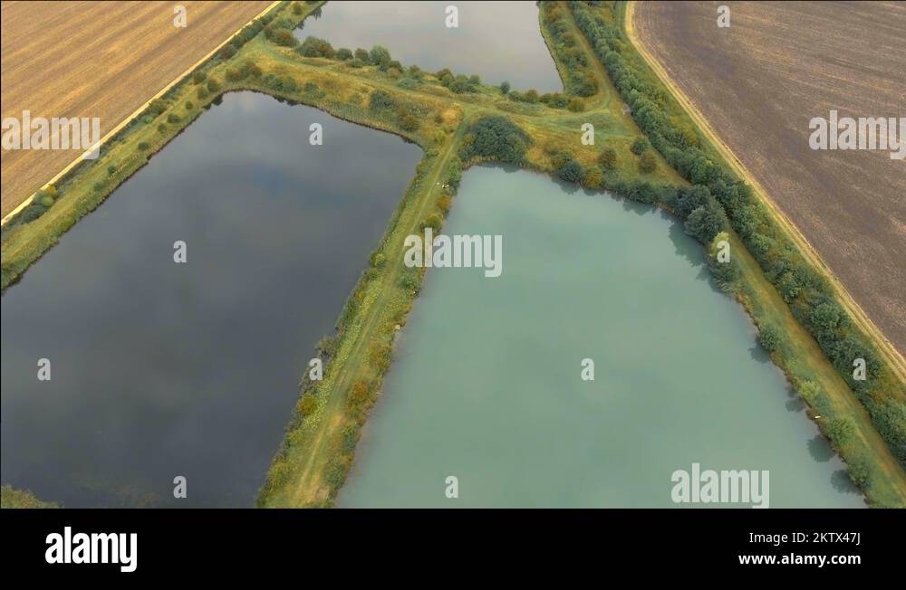 Farm pond uk Stock Videos & Footage - HD and 4K Video Clips - Alamy