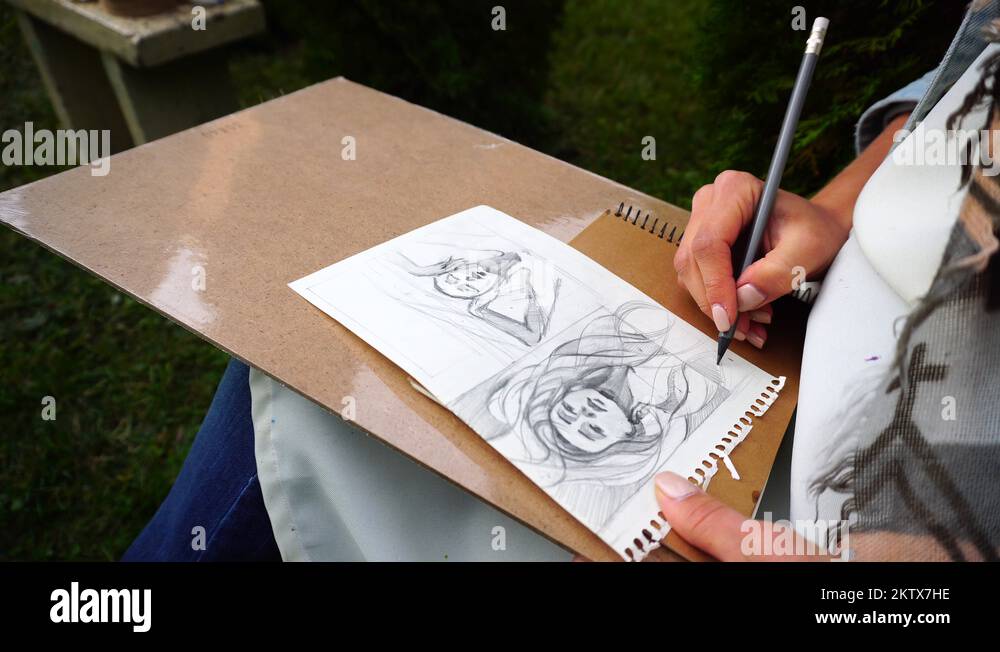 Quick sketches Stock Videos & Footage - HD and 4K Video Clips - Alamy