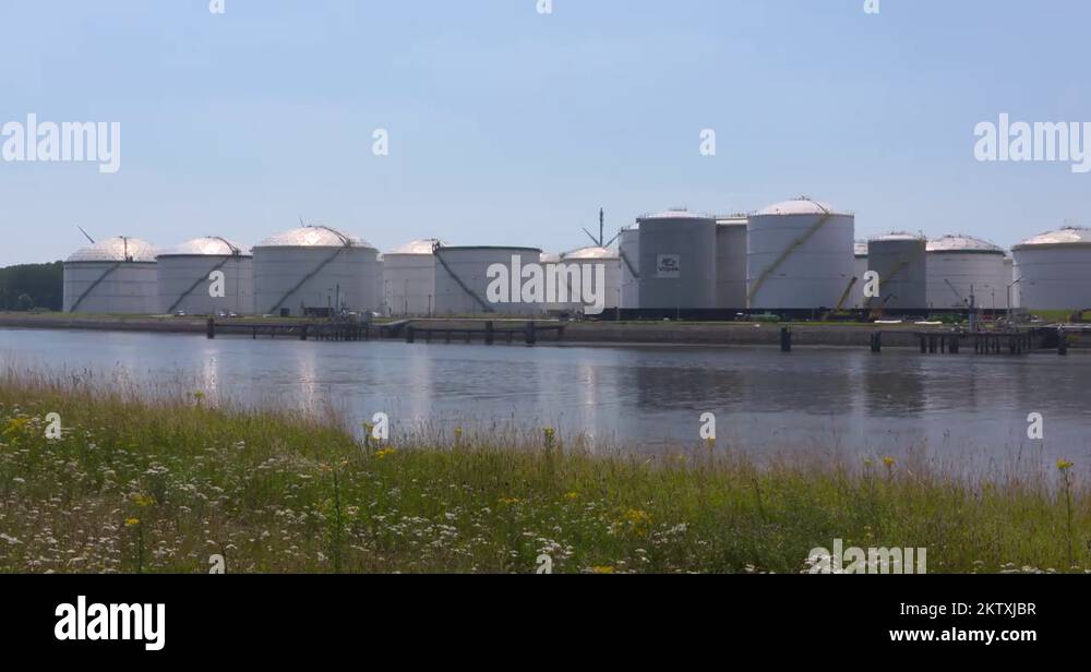 Petroleum transhipment Stock Videos & Footage - HD and 4K Video Clips ...