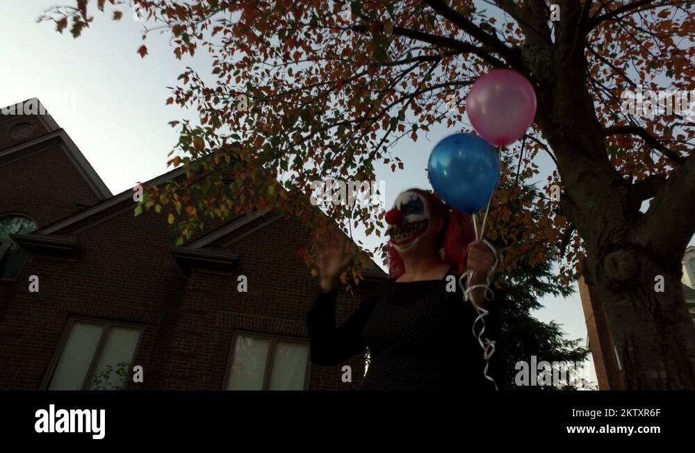 Wave waving Stock Videos & Footage - HD and 4K Video Clips - Alamy