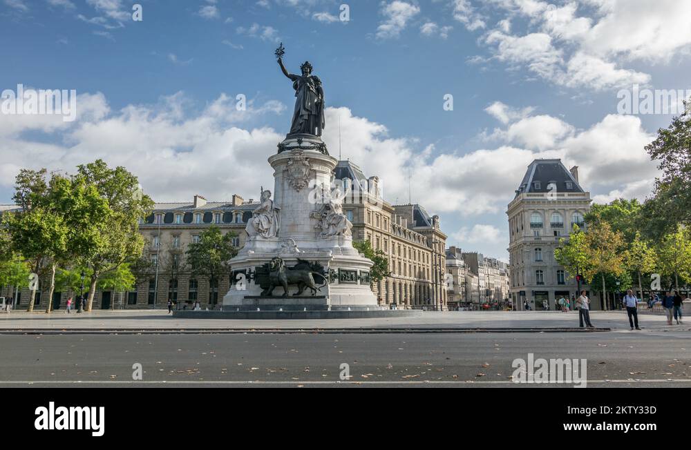 Statue de la republique place republique paris Stock Videos & Footage - HD and 4K Video Clips ...