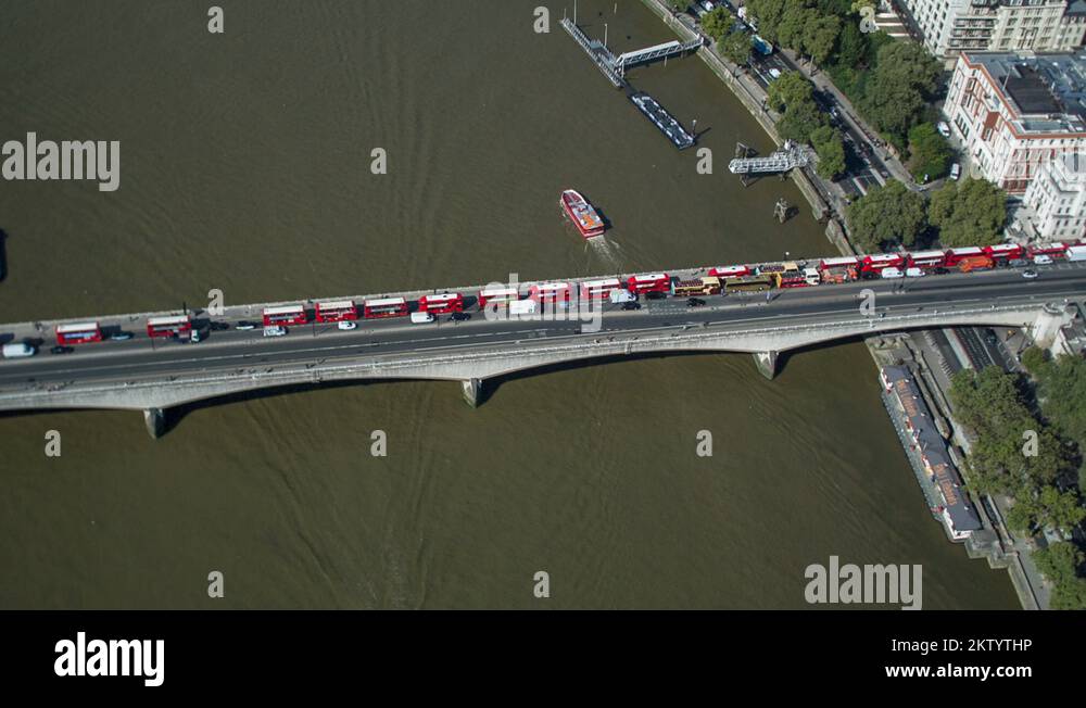 Skyline and buses Stock Videos & Footage - HD and 4K Video Clips - Alamy