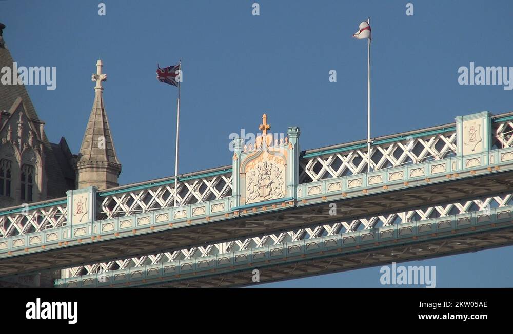 Horizontal walkway Stock Videos & Footage - HD and 4K Video Clips - Alamy