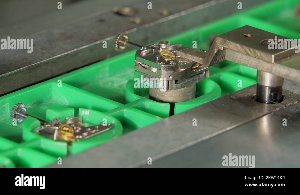 Balance wheel watches Stock Videos & Footage - HD and 4K Video Clips ...