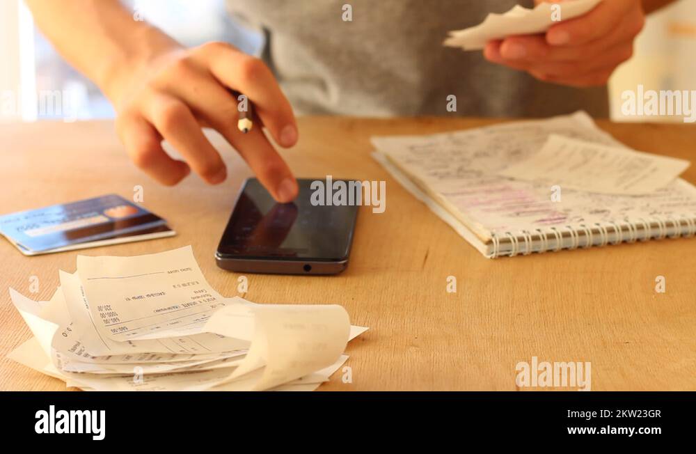 Spending plan Stock Videos & Footage - HD and 4K Video Clips - Alamy