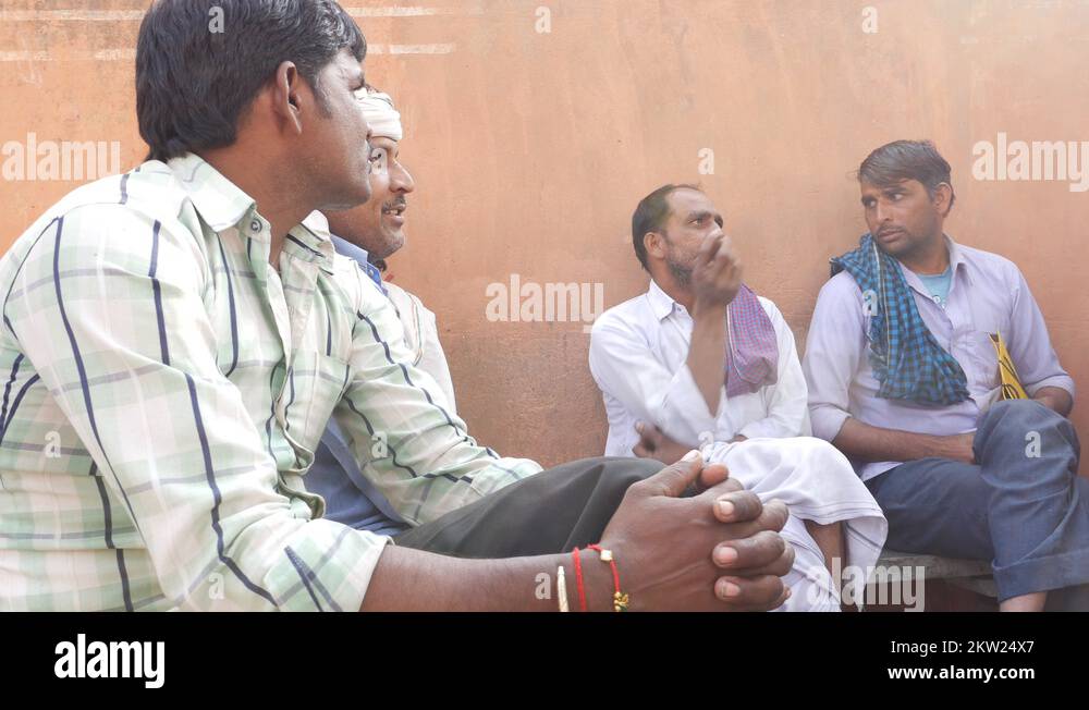 Indian workers Stock Videos & Footage - HD and 4K Video Clips - Alamy