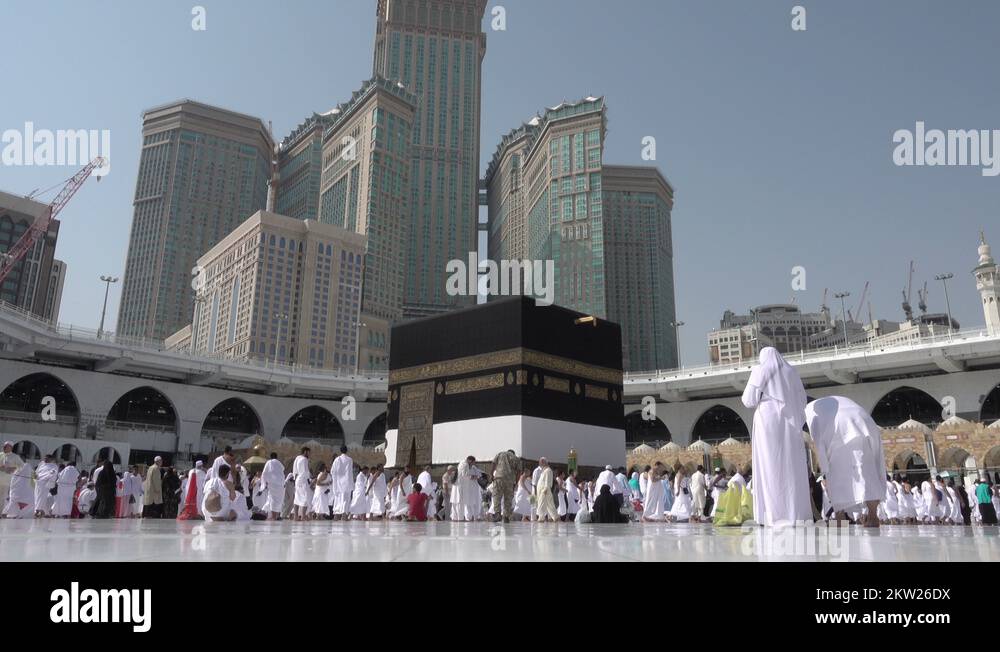 Kaaba in Mecca in Saudi Arabia (Editorial Stock Video Footage - Alamy