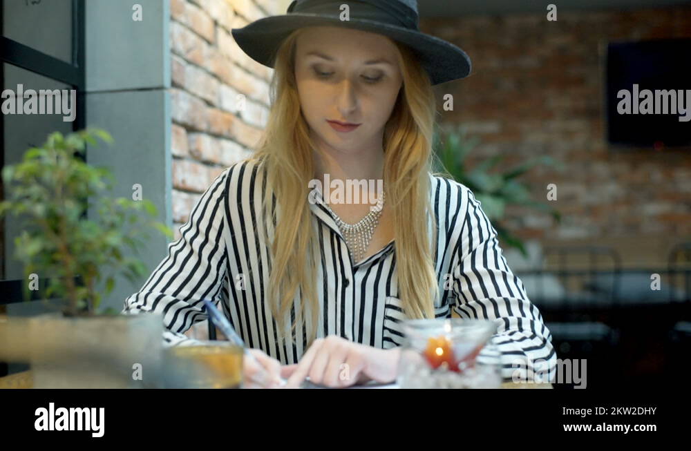 Posh writing Stock Videos & Footage - HD and 4K Video Clips - Alamy