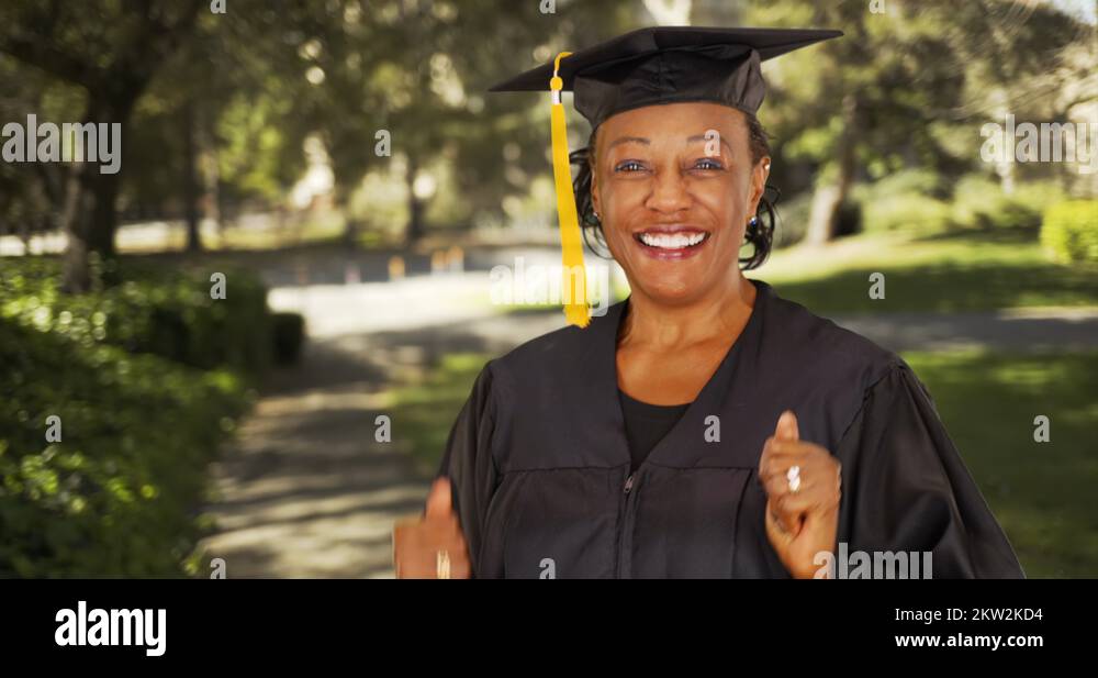 Graduating college Stock Videos & Footage - HD and 4K Video Clips - Alamy
