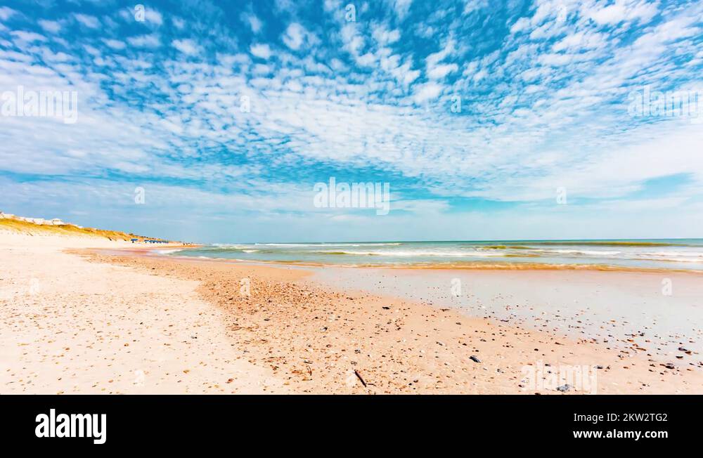 Ocean waves in timelapse on the beach of the Outer Banks Stock Video ...