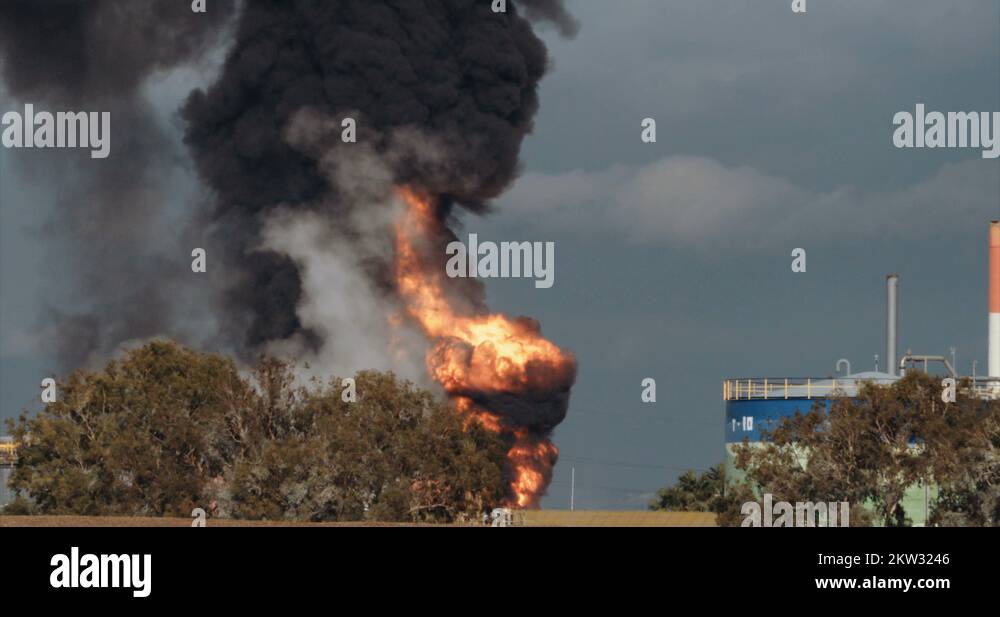Oil refinery explosions Stock Videos & Footage - HD and 4K Video Clips ...