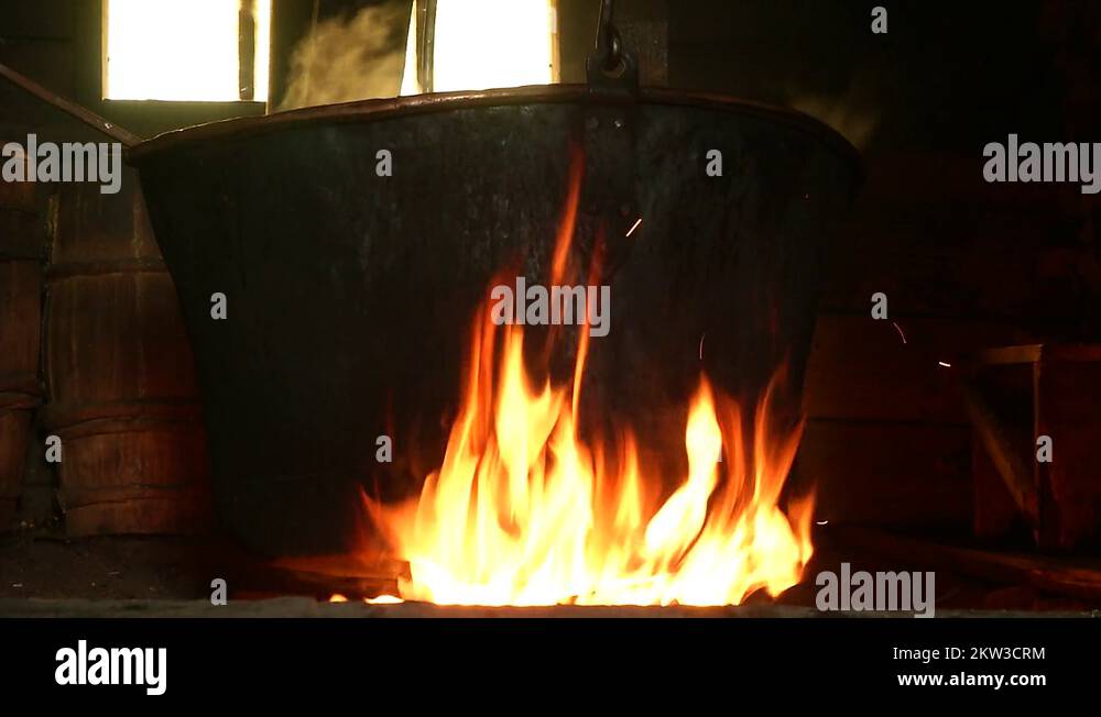 Tongue pot Stock Videos & Footage - HD and 4K Video Clips - Alamy