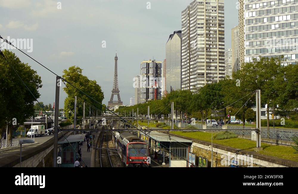 Train platform paris france Stock Videos & Footage - HD and 4K Video ...