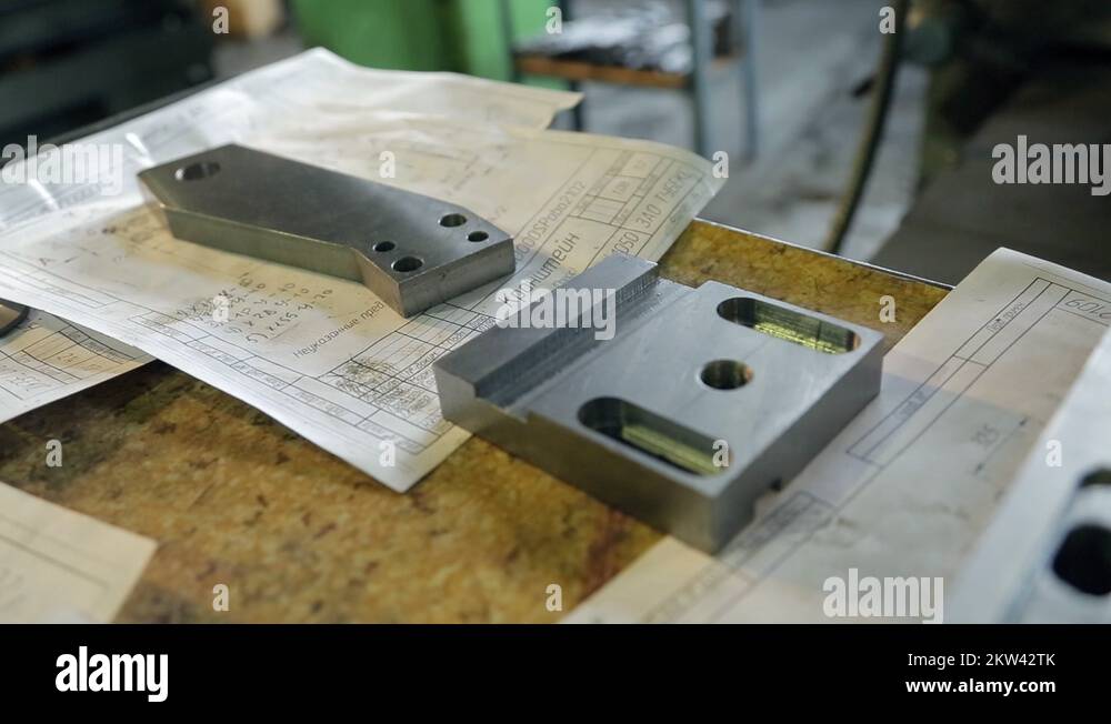 Cutouts engineer Stock Videos & Footage - HD and 4K Video Clips - Alamy