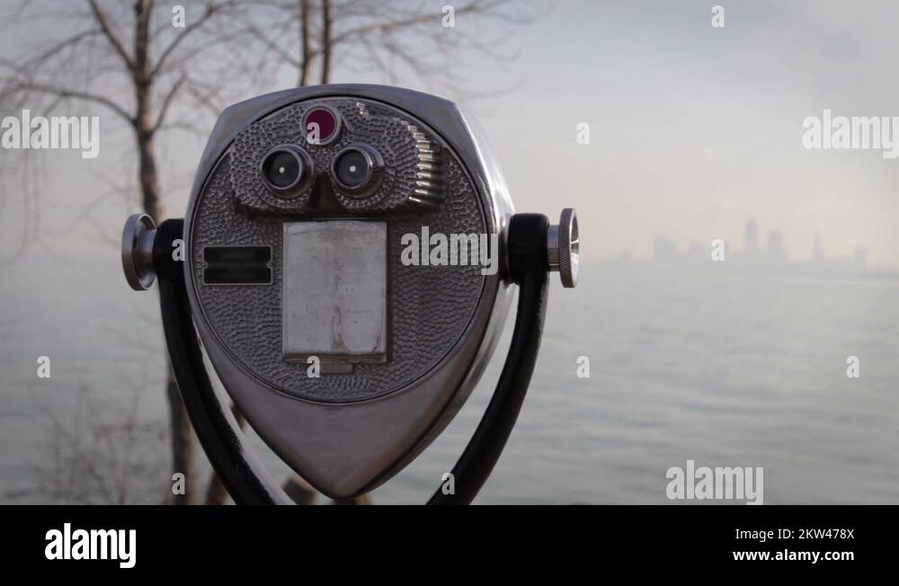 Optical viewer Stock Videos & Footage - HD and 4K Video Clips - Alamy