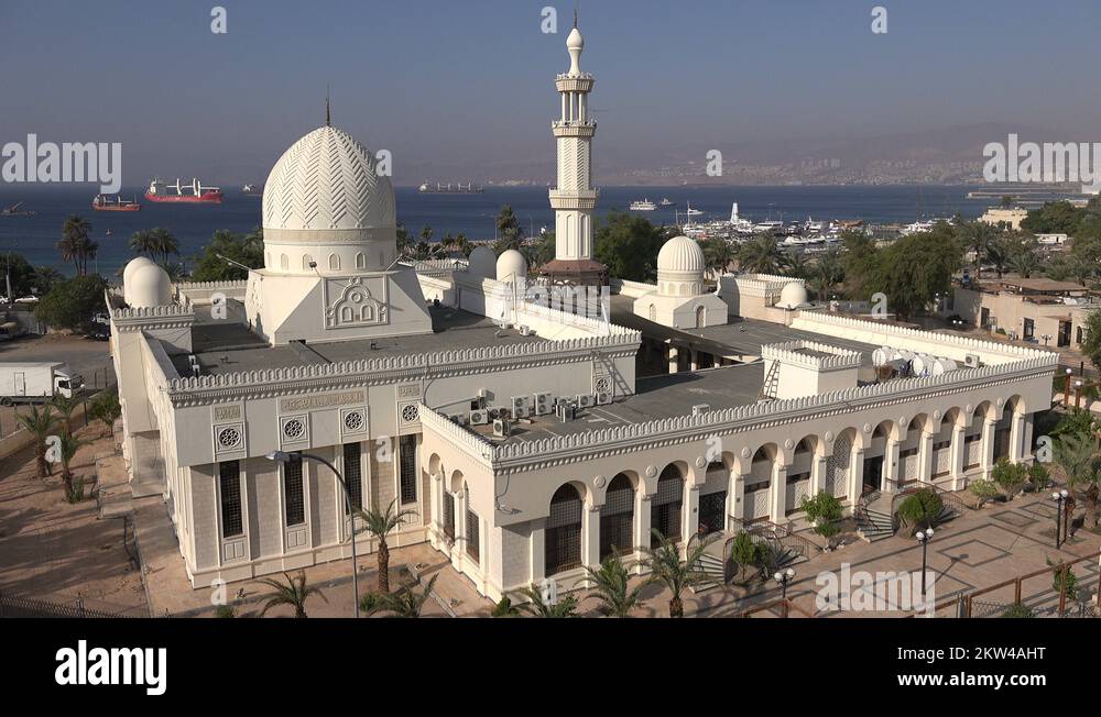 Sharif hussein bin ali mosque Stock Videos & Footage - HD and 4K Video ...