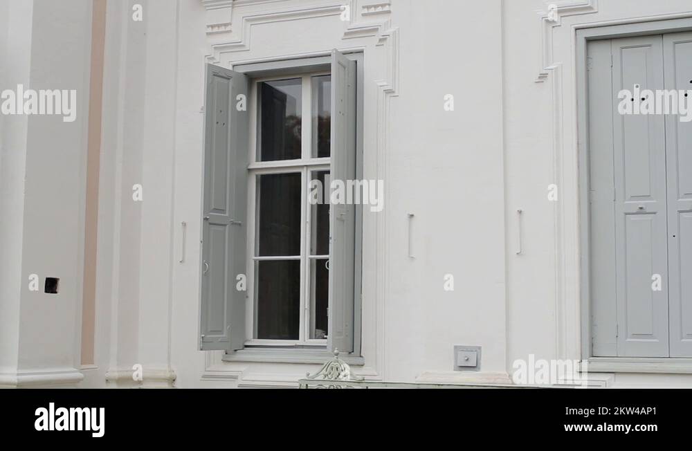 Closed windows Stock Videos & Footage - HD and 4K Video Clips - Alamy