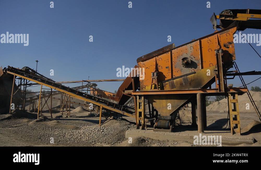 Dry bulk materials Stock Videos & Footage - HD and 4K Video Clips - Alamy