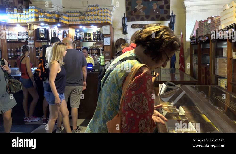Tourists in the Cuban cigar store (Casa del Tabaco). Havana, Cuba Stock ...