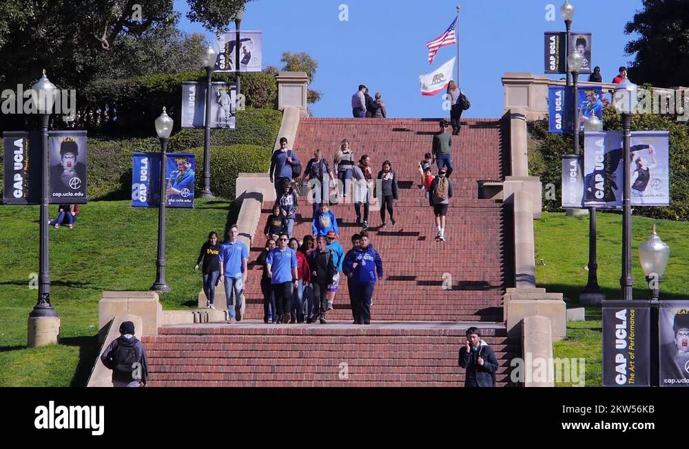 California college students Stock Videos & Footage - HD and 4K Video ...
