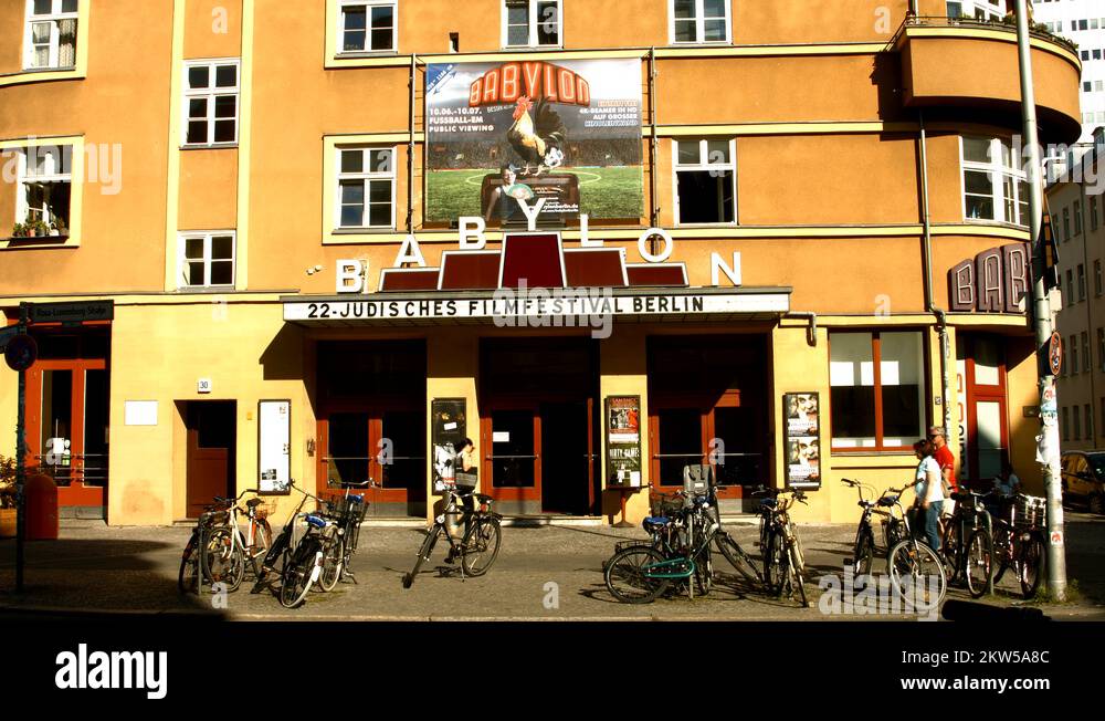 Movie at babylon cinema Stock Videos & Footage - HD and 4K Video Clips ...
